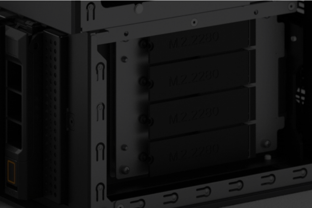 ZimaCube - Personal cloud. Re-invented.